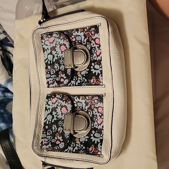 Fossil | Bags | Nwot Fossil Riley Leather Bag | Poshmark